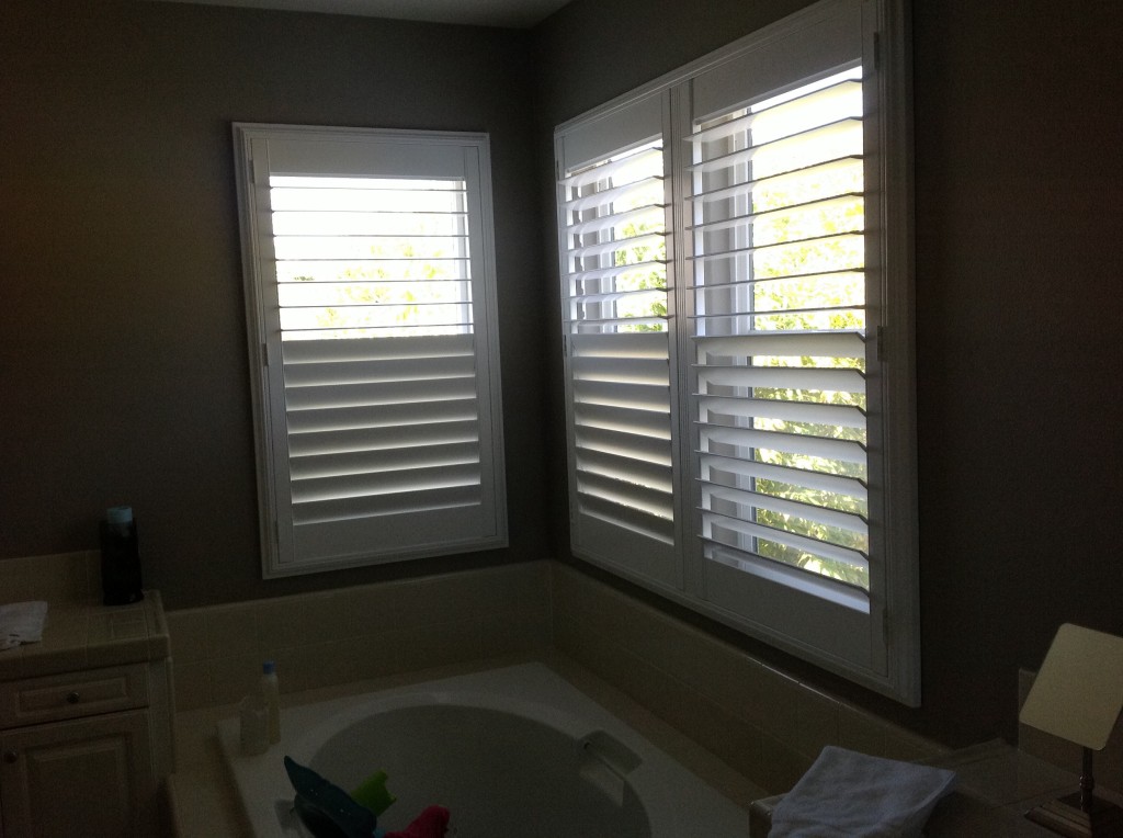Design ideas using split Hidden Tilt - Villa Blind and Shutter